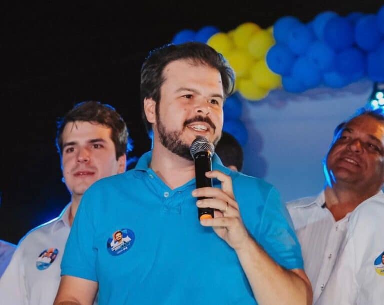 Com 155 mil votos, Fernando Filho é o deputado mais votado do Sertão ...
