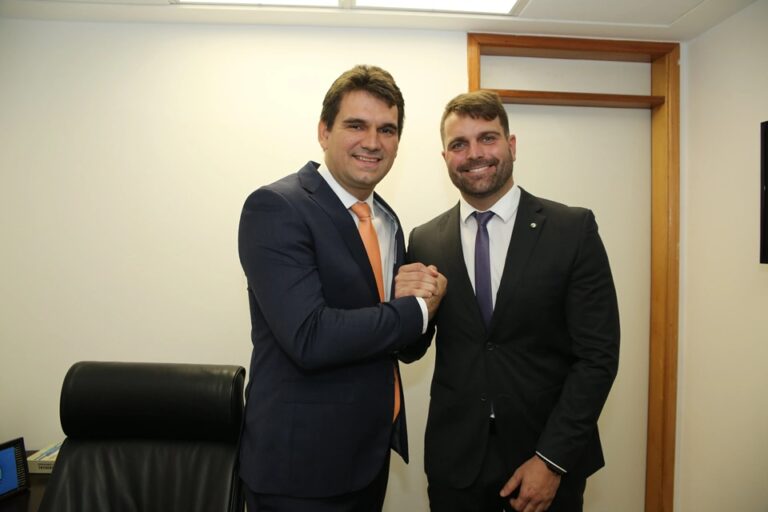 Blog do Magno – "Os bastidores do poder e da política em primeira mão"